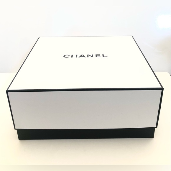 CHANEL | Other | Chanel Keepsake Gift Box | Poshmark